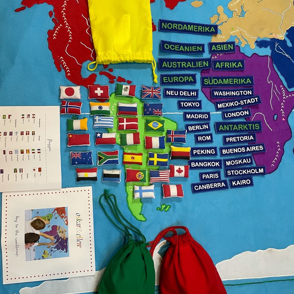 Interactive World Map Wall Oskar & Ellen - Gem